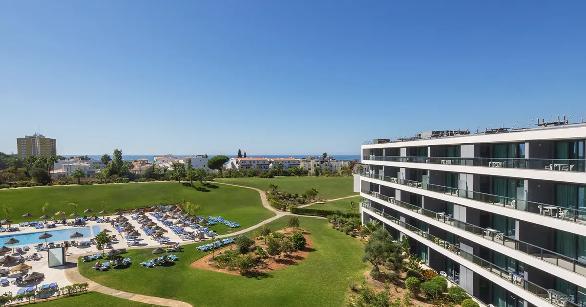 FAQs - frequently asked questions | RR Alvor Baía Resort